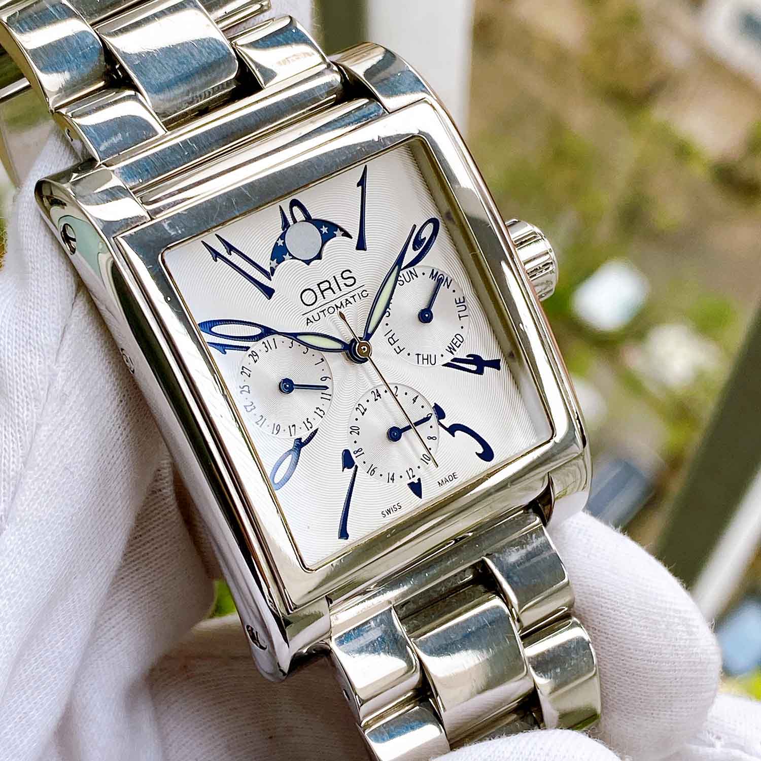 Oris Rectangular Complication GMT Moonphase 7528